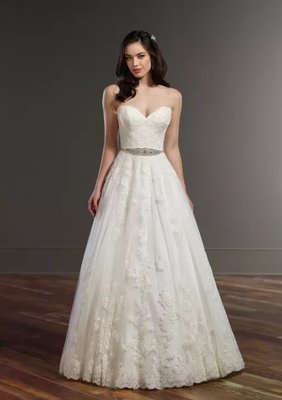 A line fashion style appliqued strapless girls prom ball gown wedding dresses