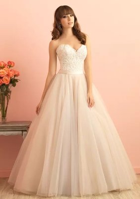 Most Populer Best Price Custom Ball Gown Wedding Dresses For Sale