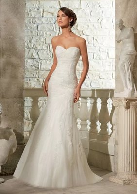 Strapless Satin Fit And Flare Wedding Gown Hollow Thin Gauze Exposes Fair Skin