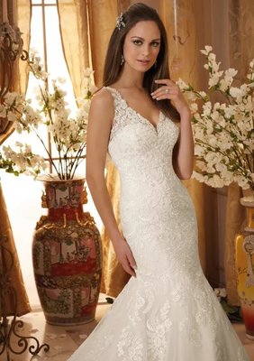 Ivory Lace Fit And Flare Wedding Dress With Sweetheart Neckline Floor Length