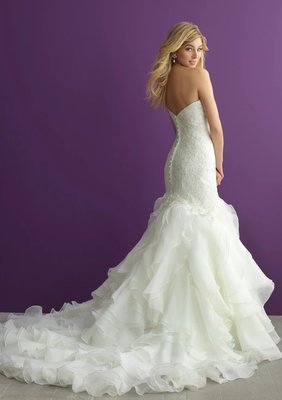 Chiffon Princess Mermaid Wedding Dresses , Heavy Ruffle Mermaid Style Wedding Gowns