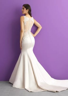 Regal Sophistication Mermaid Tail Wedding Dress Sumptuous Crystal Embellishments