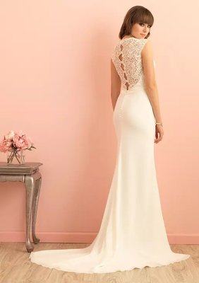 See Through Corset Champagne Sheath Wedding Dress With Open Back Appliqued Elestic