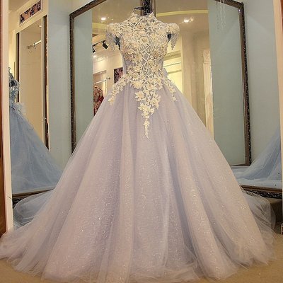High-collar open-backbow-tied dress for evening dress