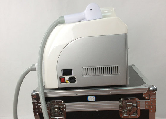 TEC Portable Diode Laser Hair Removal Machine Water Cooling Laser 808nm White