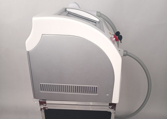 Fda Approved Portable Laser Hair Removal Machine 50 Millions 810nm TEC Chiller