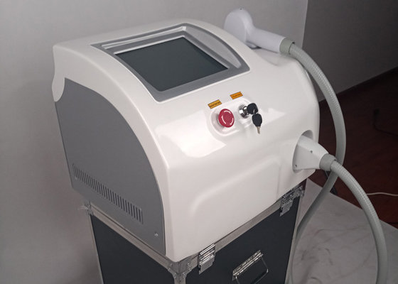 Portable Diode Laser Hair Removal Equipment , Laser Epilation Machine For Colorful Hair