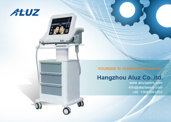 China Cavitation Slimming Machine HIFU Beauty Machine 110V-240V 3.0/4.5mm supplier