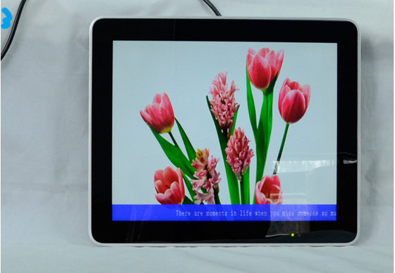 Remote Control 1080p Resolution 1280*1024 Hotel Wall Mounted Digital Signage Totem 4:3 screen displays