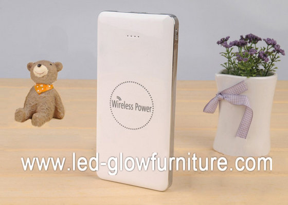 Fantasy 5V 2A Wireless Power Bank Charger for Iphone and Samsung smart phone