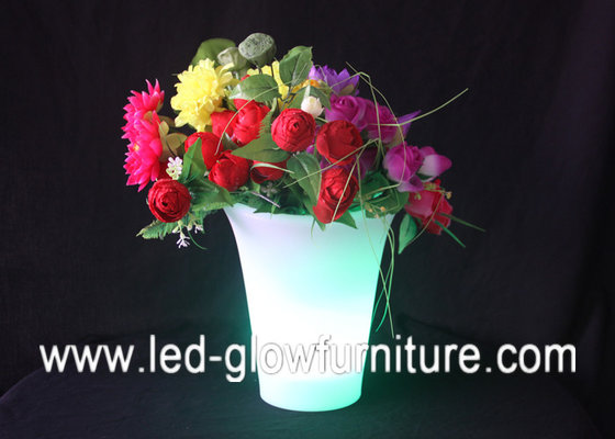 Different size Waterproof lighting LED Flower Pots Rechargeable Plant Containers OEM