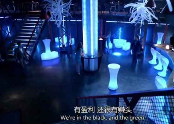 Slim illuminated cocktail table , Commercial LED glow furniture the superhero in ARROW