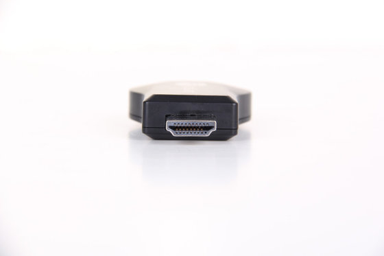Wifi Ezcast Quad Core Android Smart TV Dongle , Google Mini PC Smart TV Box Stick