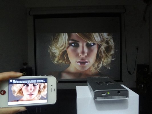 Multimedia DLP Micro LED Projector 720p HD Portable TF card USB