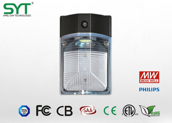 SMD3030 Type LED Wall Pack Lights For Underground Lighting ＞70Ra CRI