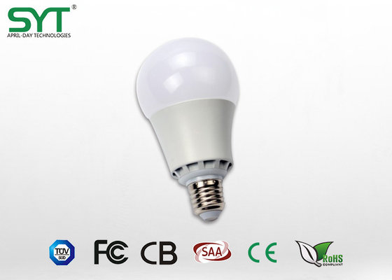 A65 Dimmable Energy Saving LED Light Bulbs For Theater 300 Degree Beam Angle