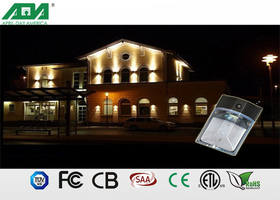 ETL DLC Mini Outdoor Wall Led Lights , Nichia Led Chip Wall Pack Security Lighting