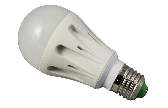 Eco Friendly 9 watt LED Globe Bulb 720 lumen 35000h Home Lighting 