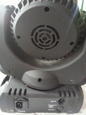 Stage Lighting / LED 10W * 7bulbs 4 In 1 RGBW Moving Head Beam Light
