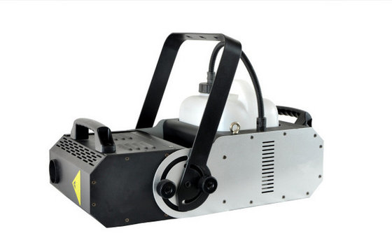 Rotate 180 degrees 2000Watt Fog Bubble Machine Multi - Angle Stage Equipment