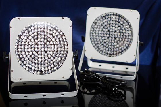 Family Party LED 200bulbs Flat LED Par Lights RGBW DJ Stage Lighting Sound Control