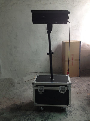 60W / 75W / 90W / 120W / LED Stage Follow Spotlights With Flight Case