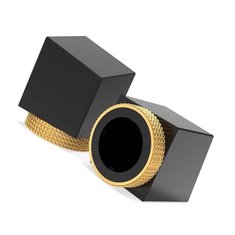 China Custom Perfume Cap Different Design Styles , Free Samples Free Mold Opening For Large Quantities supplier