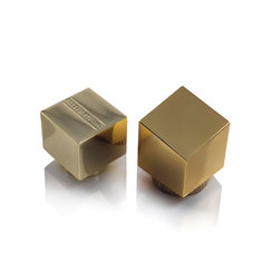 China Free Design Square Zinc Alloy Perfume Bottle Cap Fashion Elegant supplier