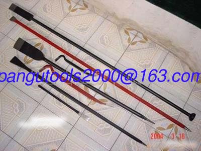 CB06 Wedge Point Crowbar or Lining Bar, Fencing Bar