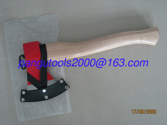 A 613 600G Axe with wooden handle, hatchet, woodworking axes