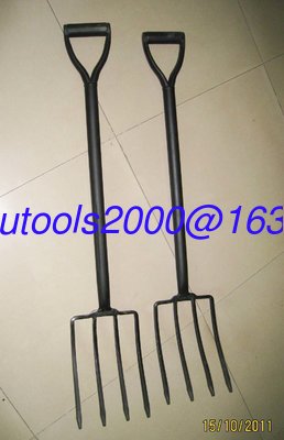 F104SY FORKS, HOES, 4 tine fork, steel handle forks, fiberglass handle forks