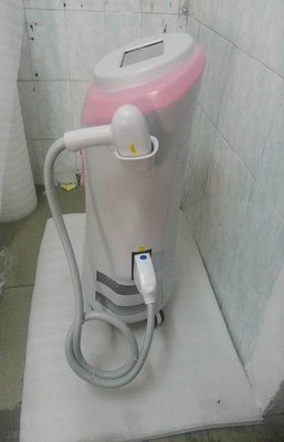 Professional Skin 808nm Diode Laser Back Hair Removal Machine Safe