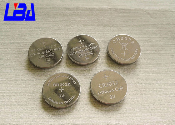Button CR2032 Mno2 Lithium Ion Battery Cell  Non Rechargeable Light Weight