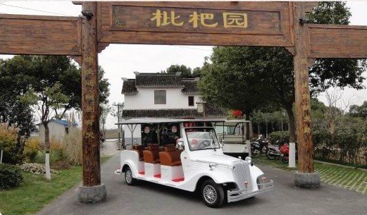 Electric clasic car, electric vintage car, electric sightseeing bus, electric passanger car, electric shuttle bus