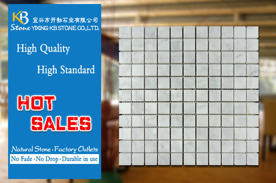 Floor  White Carrara Marble Mosaic Tiles Square Polished 305 X 305mm