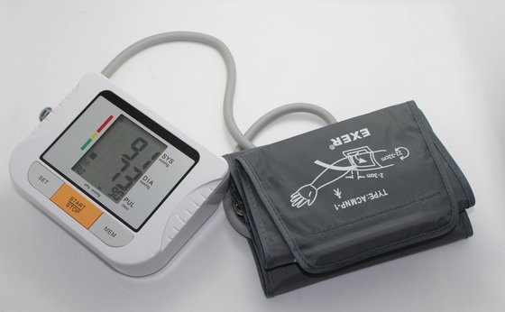 Health Care Digital Blood Pressure High Accuracy Measuring Instrument for Adults supplier