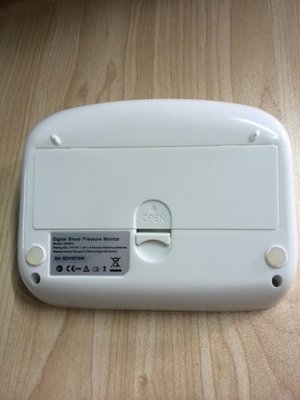 Digital Upper Arm Auto Blood Pressure Machine / Blood Pressure Check Meter supplier