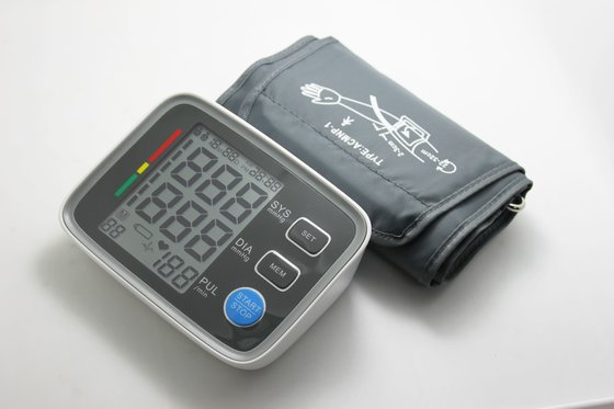 U80EH Electronic Blood Pressure Monitor / Lightweight Arm Blood Pressure Machine supplier