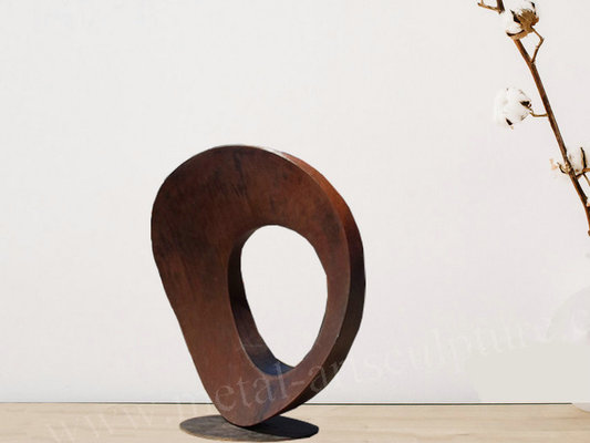 Handmade Corten Steel Sculpture Circular Shape As Indoor Hotel / Club Decoration