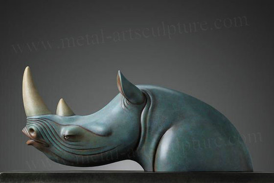 Indoor Ornament Cast Bronze Sculpture Artificial Style Bronze Animal Statues