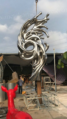 Polished Famous Abstract Sculptures / Handmade Metal Lawn Art Sculpture