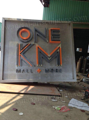School Large Outdoor Statues Welding / Handmade Modern Metal Wall Sculpture