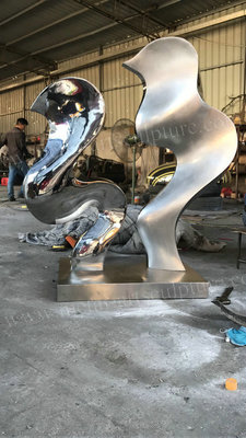 Abstract Art Gallery Large Outdoor Statues With Matte And Polished Surface