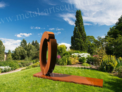 Circle Shape Miracle Design Corten Steel Sculpture For Outdoor Decoration