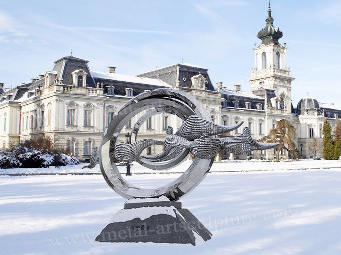 Huge Modern Outdoor Sculpture Stainless Steel As Road Decoration With Metal Circle Shape