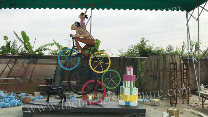 Life Size Metal Lawn Ornaments Amusement Park Decoration Plywood Case Packing