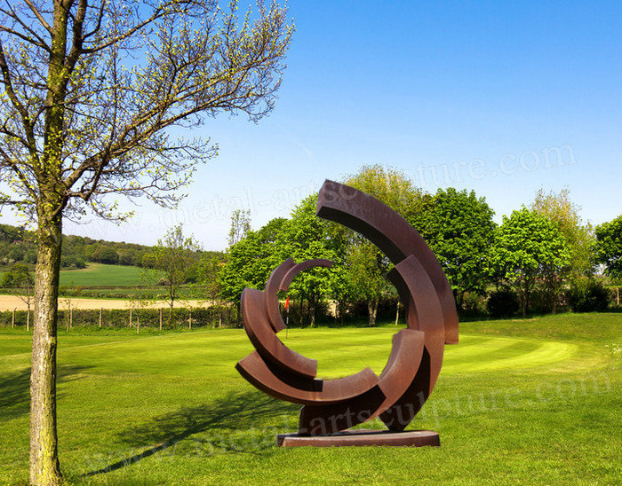 Rusty Round Circle Shape Corten Steel Statue As Outdoor Lawn Ornament
