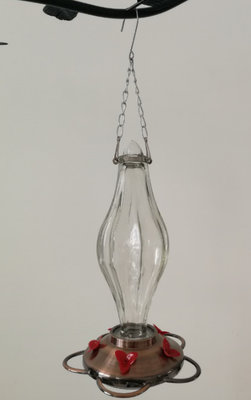 Custom Pretty Hummingbird Feeder Copper Plated Base Shining Beautiful Glass