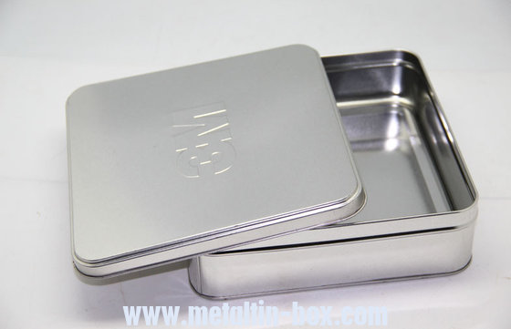 Pantone Embossed Logo Lid Sliver Square Tin Box Gift / Food Packing