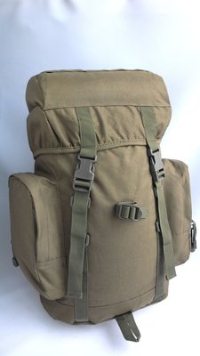 Camo Design Military Style Rucksack , Large Main Compartment Military Rucksack With Frame